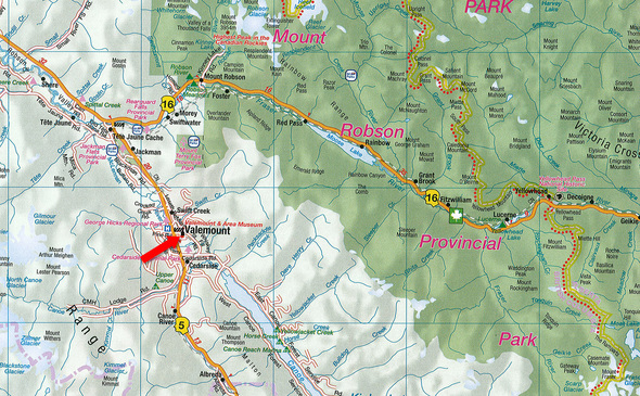 Elegant Log Cabin Situated in One of BC’s Premier Recreation ...